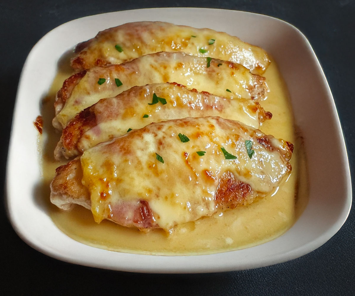 Escalope Savoyarde : Fondante et Gourmande au Fromage Reblochon 🧀🍗 ...
